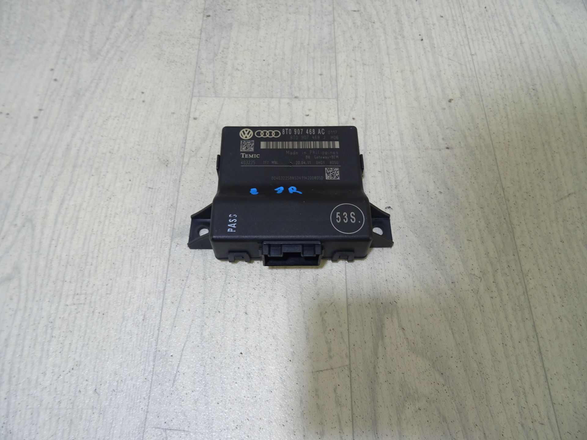 APPAREIL DE COMMANDE Gateway Interface Diagnostic Bus Données Module ...