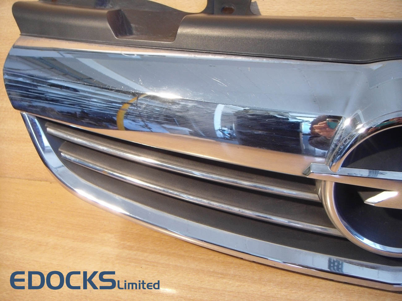 Kühlergrill Grill Frontgrill original Chrom Zafira B Facelift Opel