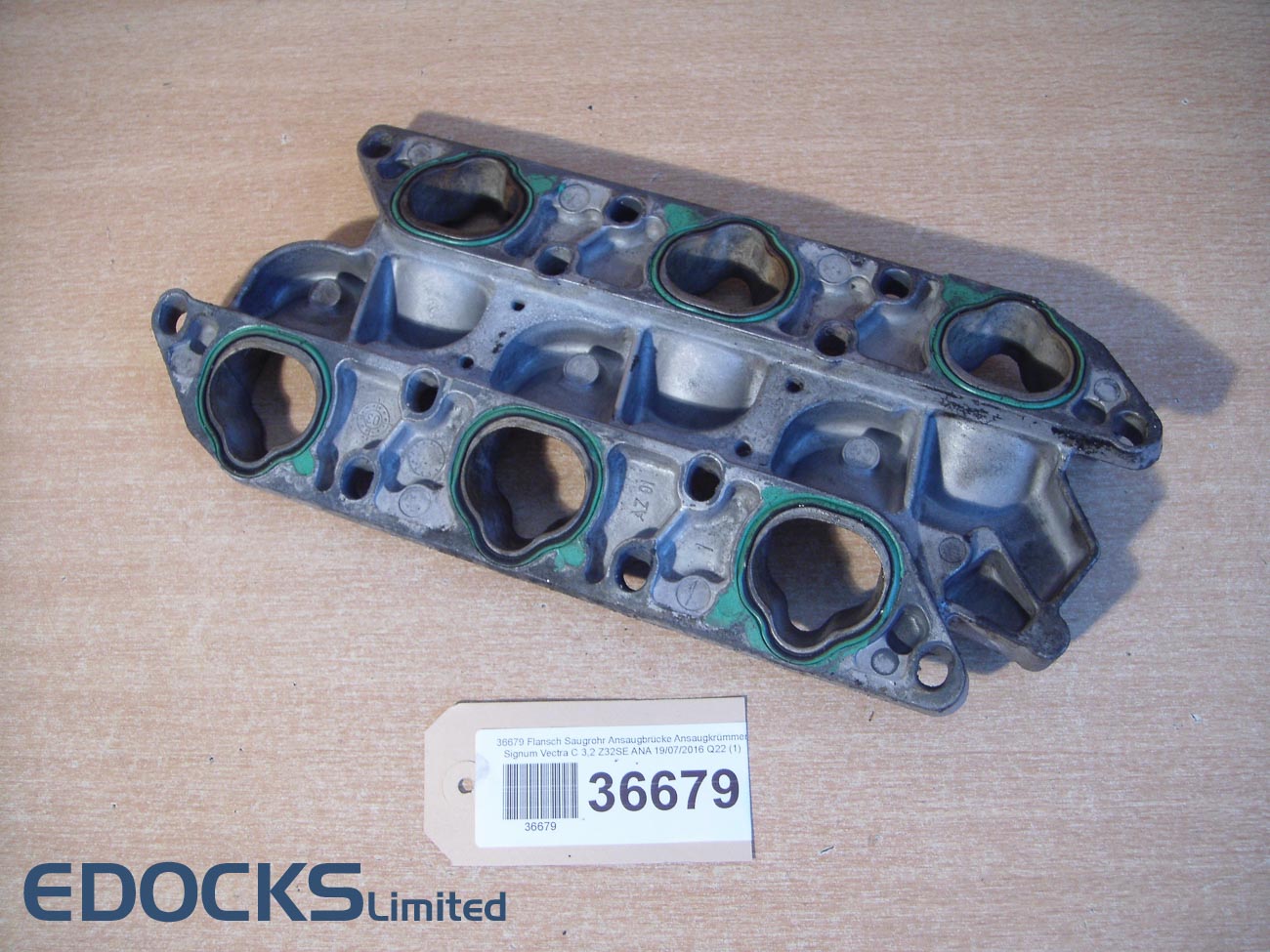 Flansch Saugrohr Ansaugbrücke Ansaugkrümmer Signum Vectra C 3,2 V6 ...