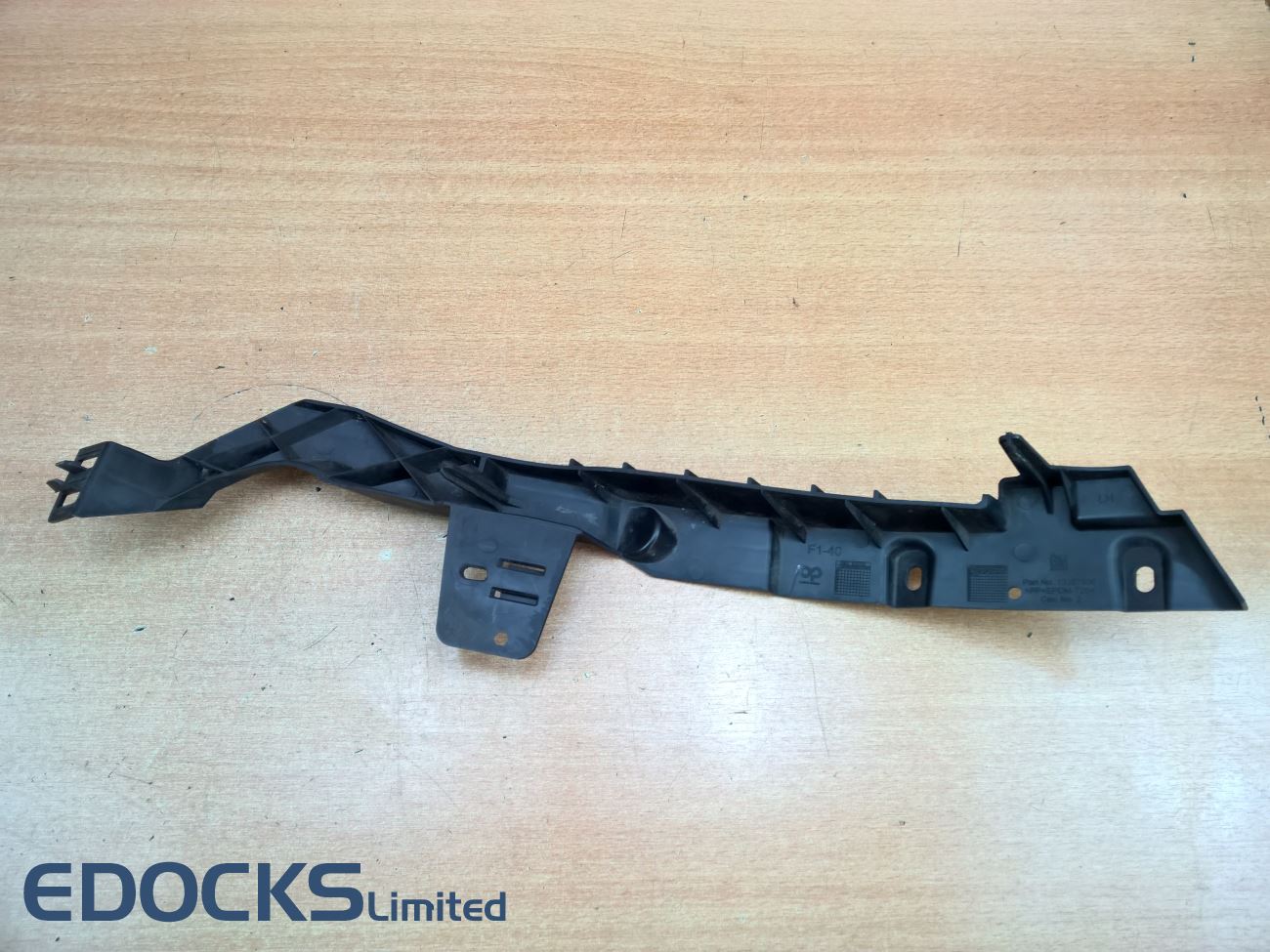 Befestigung Halter Führung Stoßstange Stoßfänger vorne links Astra J Opel