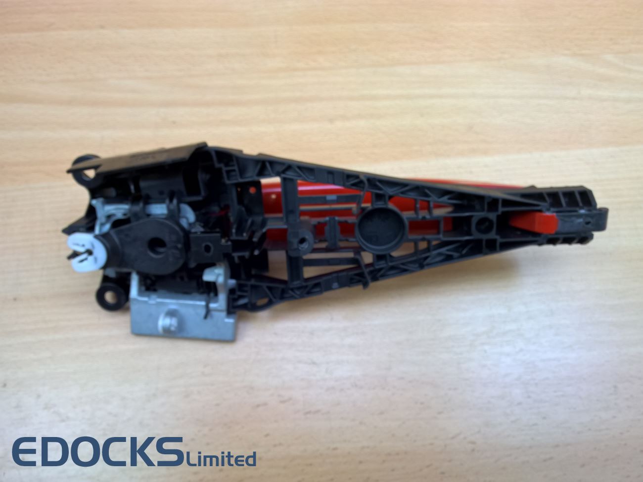 Türgriff aussen vorne rechts Z50B Power Rot RHD Adam Astra J Insignia Opel