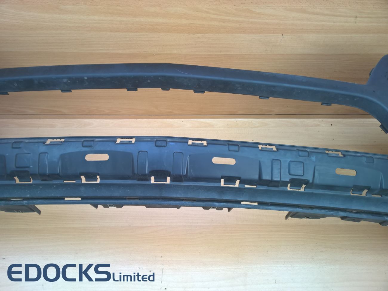 Stoßstange Stoßfänger vorne unten PDC Z22C Karbonschwarz Mokka Opel