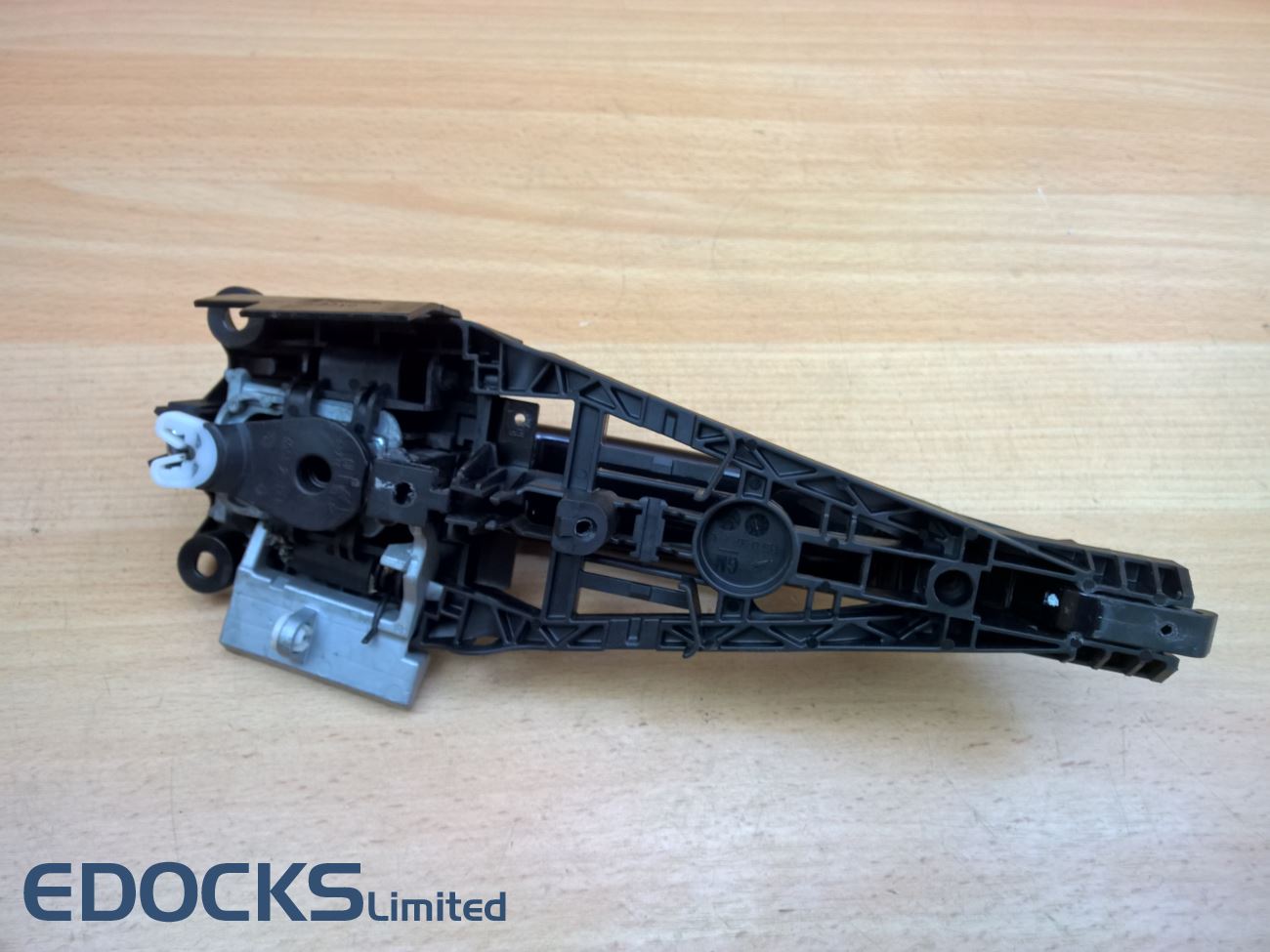 Türgriff aussen vorne rechts Z20R / GBG Saphirschwarz RHD Astra J ...